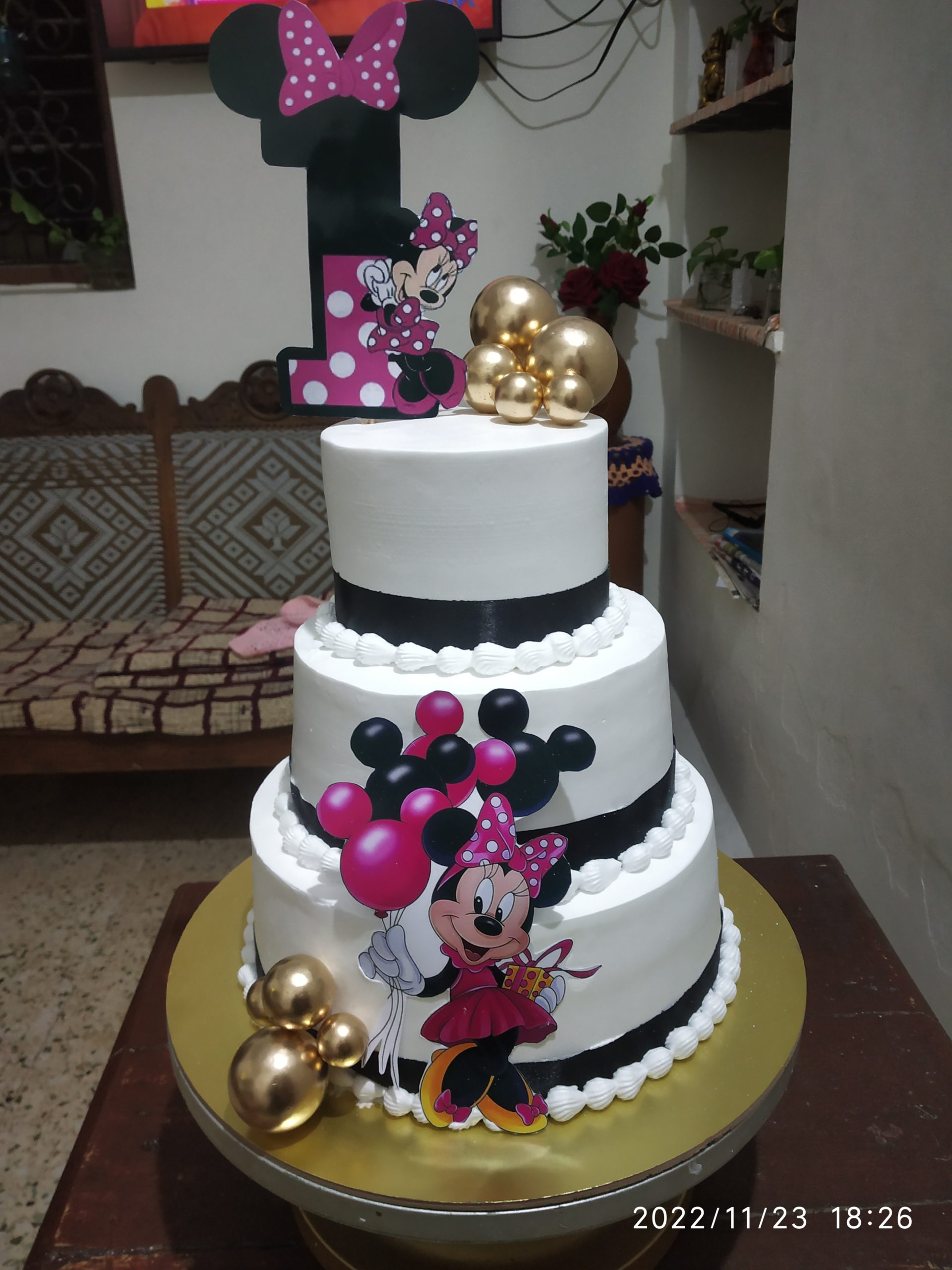 Best 3 Tier Cake In Nagpur Order Online Best 3 Tier Cake In Nagpur Order Online